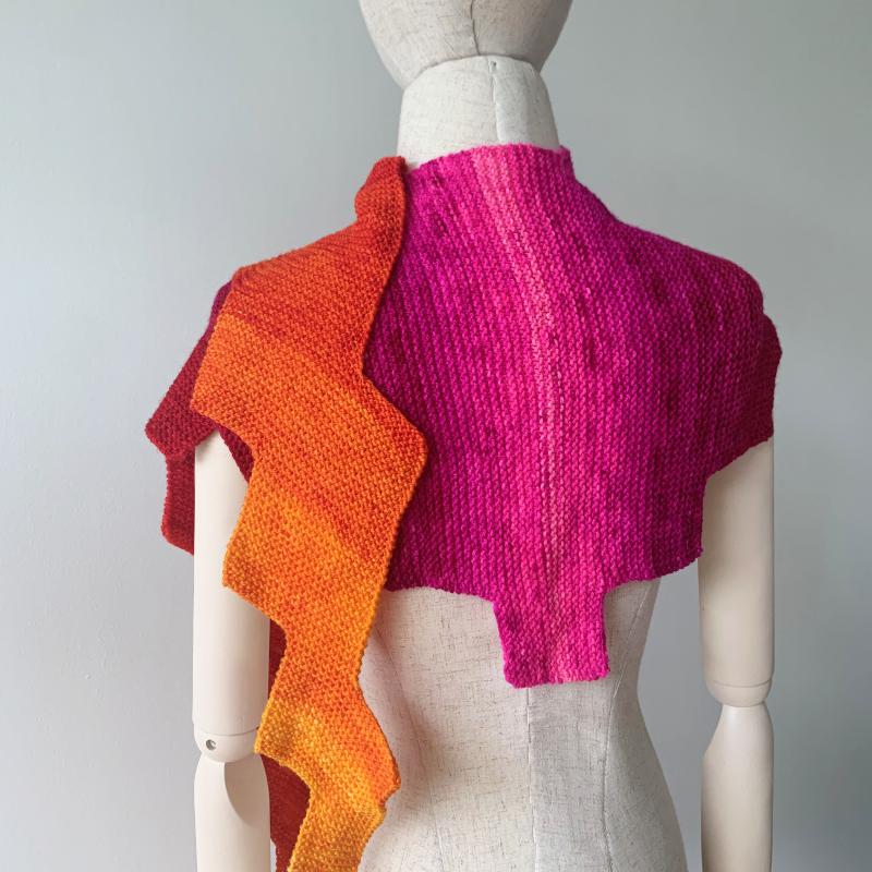 Thunderbolt Scarf Knitting Pattern – Infinite Twist