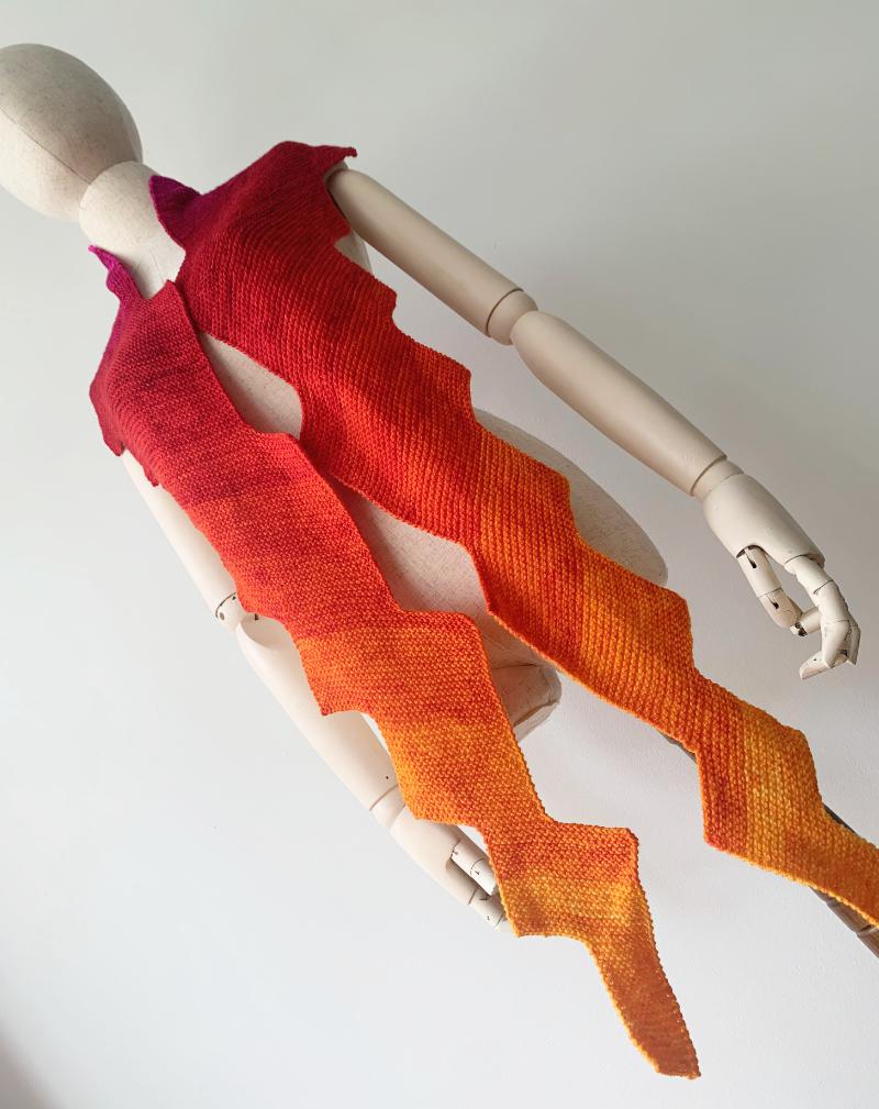 Thunderbolt Scarf Knitting Pattern – Infinite Twist