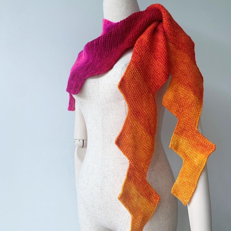 Thunderbolt Scarf Knitting Pattern – Infinite Twist
