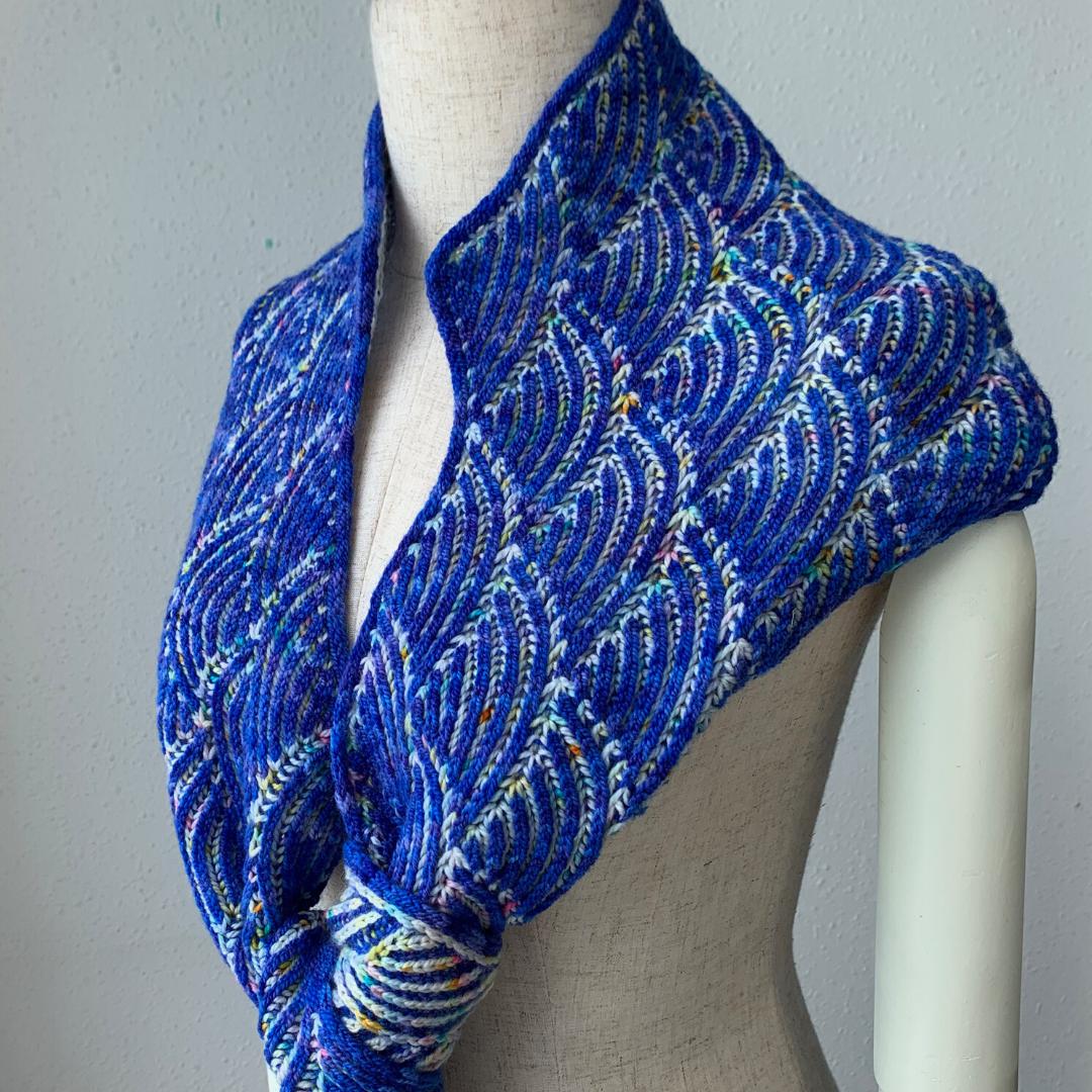 Minnow Shawl Knitting Pattern – Infinite Twist